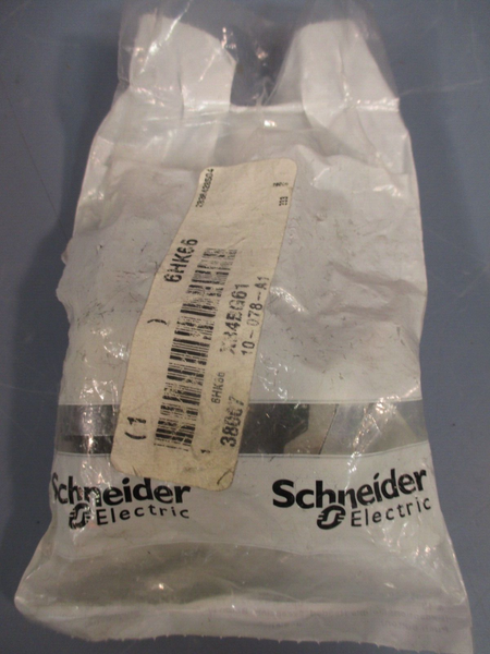 Telemecanique Electric Key Operated Selector Switch Series B XB4BG61 ...