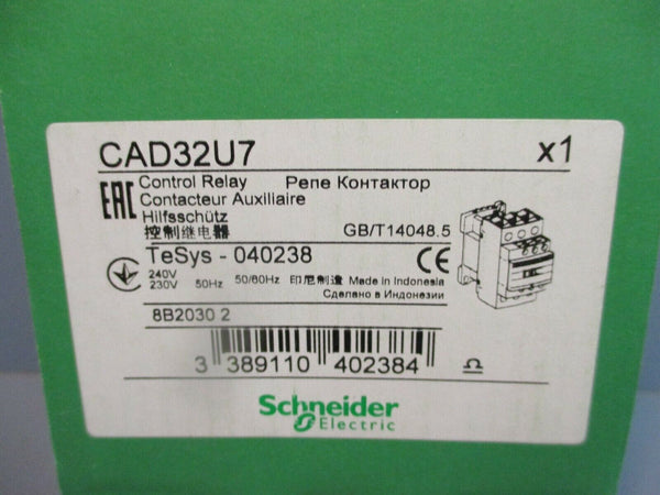 Schneider Electric CAD32U7 Control Relay 240V 50/60Hz NEW | eTech Surplus