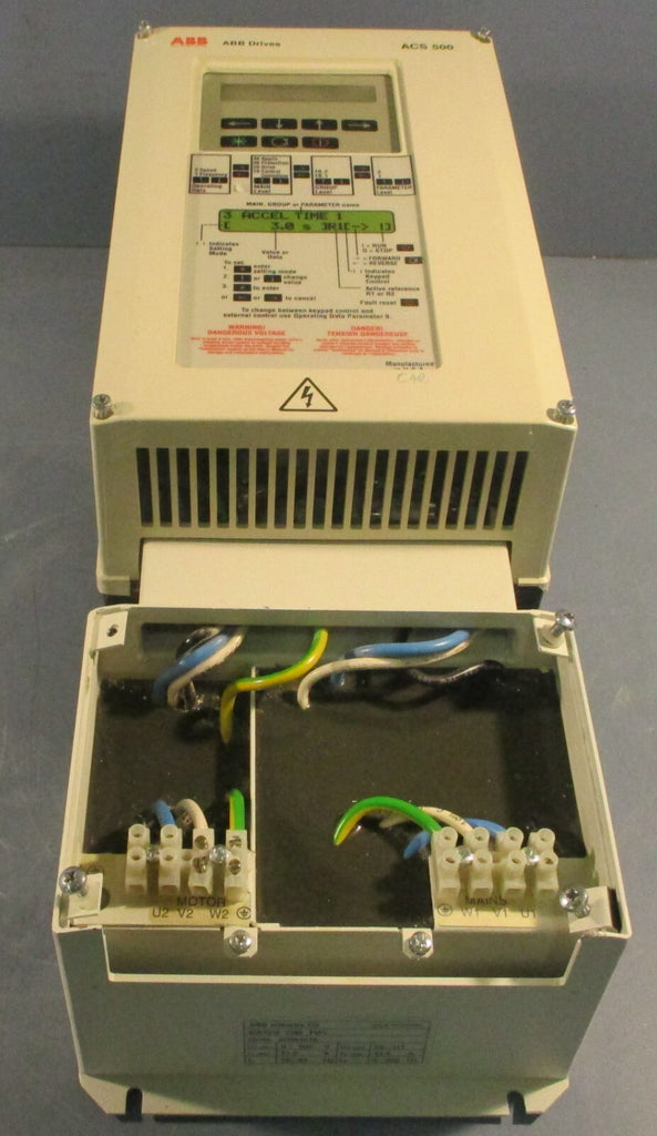 ABB ACS501-005-4-00P21 Variable Speed Drive w/ 60031924 and 60031916 S ...