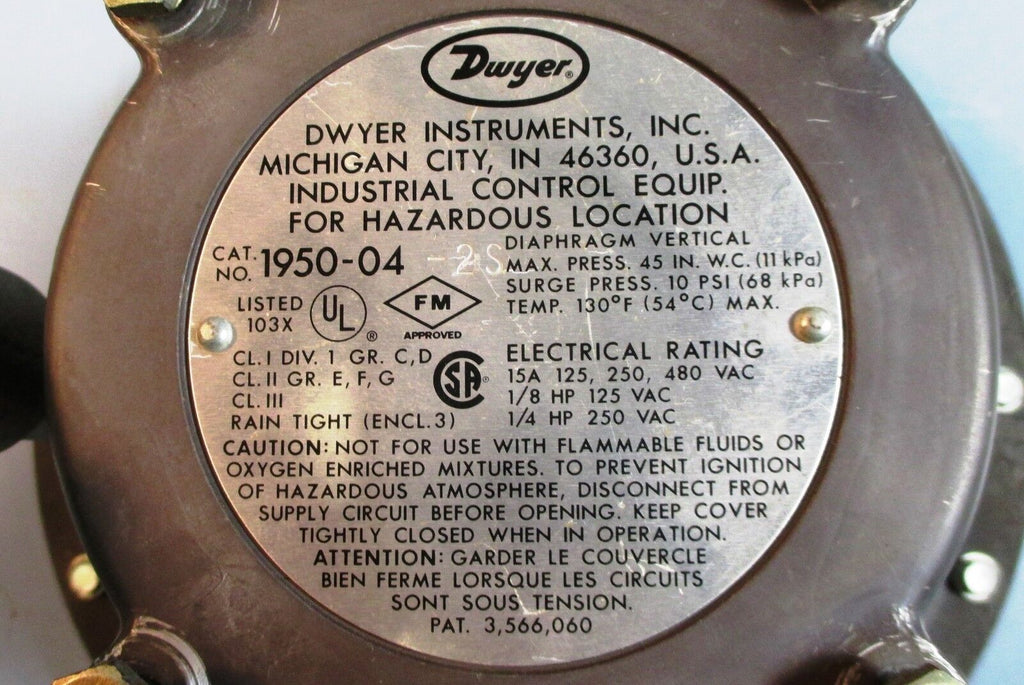 Dwyer Instruments 1950-04-2S Differential Pressure Switch Explosion-pr ...