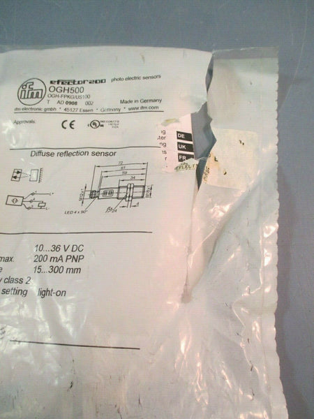IFM EFECTOR200 DIFFUSE REFLECTION SENSOR OGH500 | eTech Surplus