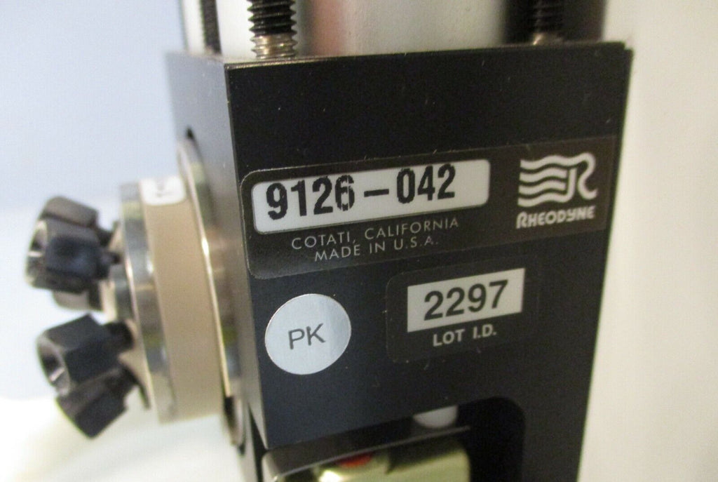 Dionex LC10-2 Chromatography Organizer Plug-In Unit Inject / Load Swit ...