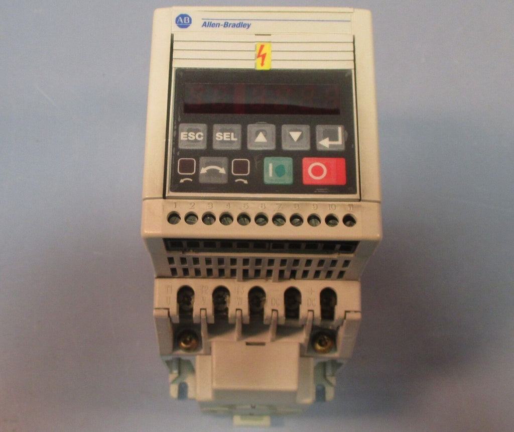 Allen Bradley 160-BA03NSF1P1 Ser B Speed Controller Drive 380-460V Use ...