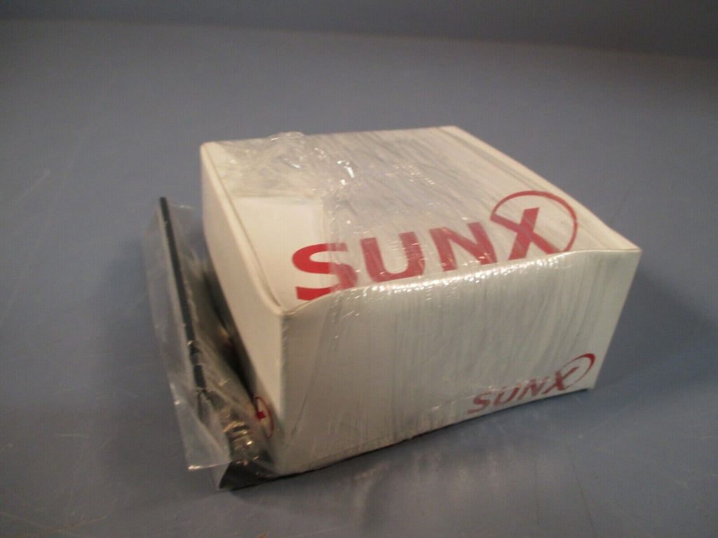 SUNX Photoelectric Sensor 12-24 VDC Model: EQ-512 | eTech Surplus