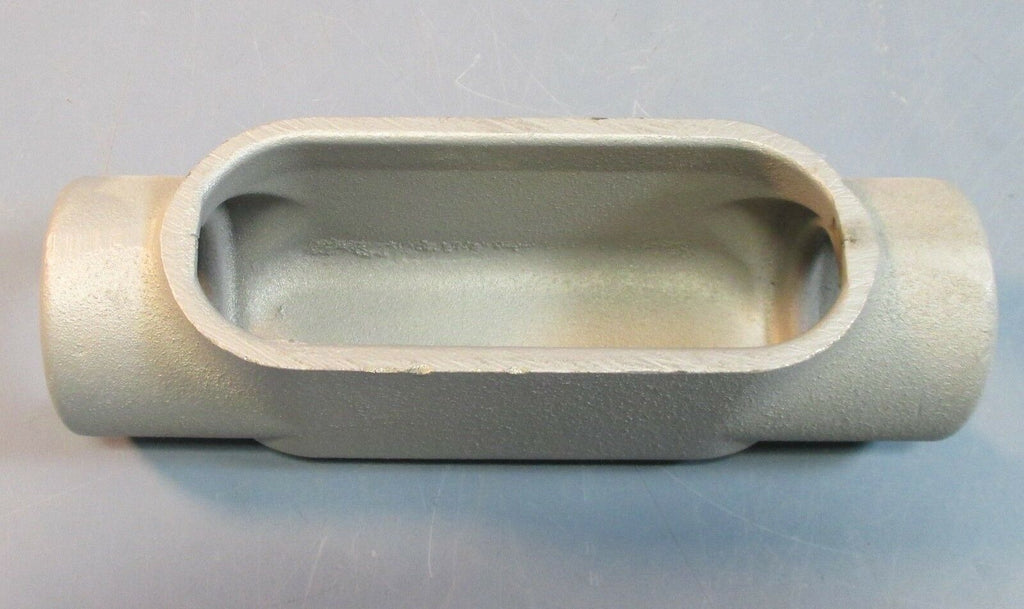 Appleton C57 1-1/2" Grayloy FM7 Conduit Body Type C NIB | eTech Surplus