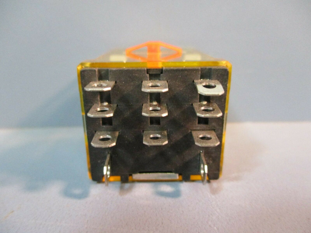 IDEC Plug-In Relay RH3B-ULC AC120V 50/60Hz NEW LOT OF SIX | eTech Surplus