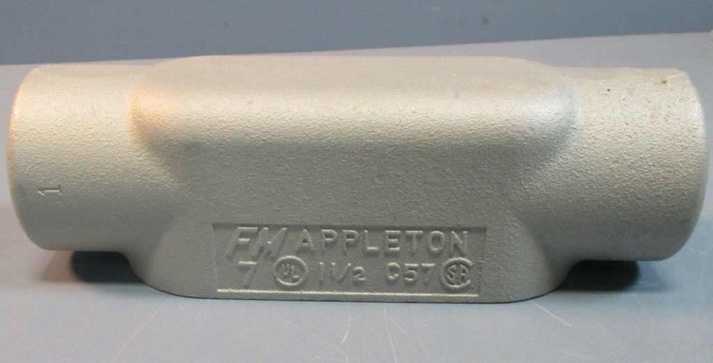 Appleton C57 1-1/2" Grayloy FM7 Conduit Body Type C NIB | eTech Surplus