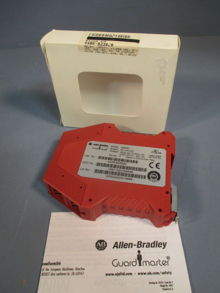 Allen Bradley Guardmaster Safety Monitor Relay Module Ser. C MSR5T 440 ...