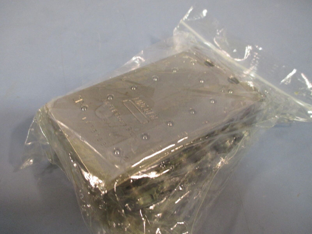 Lincoln SSV Divider Valve, Lubrication System 619-27477-1 | eTech Surplus