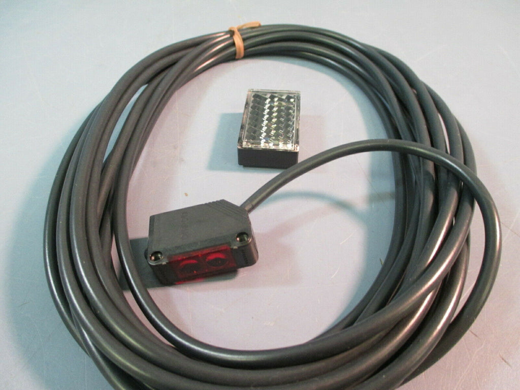 Omron Photoelectric Switch E3Z-R61-C 12-24V-DC | eTech Surplus