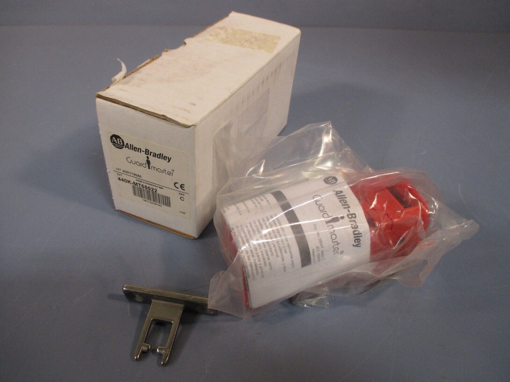 ALLEN BRADLEY SAFETY INTERLOCK SWITCH SER. C 440K-MT55022 | eTech Surplus