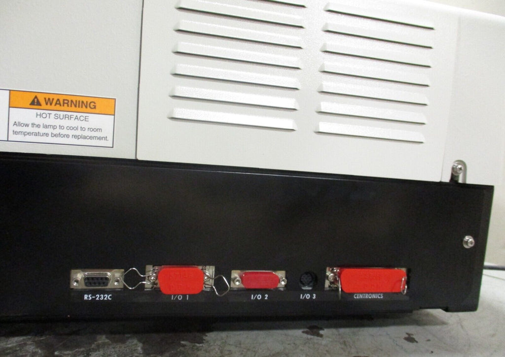 Shimadzu UV-2401PC UV-VIS Recording Spectrophotometer 206-82301-92 | eTech Surplus