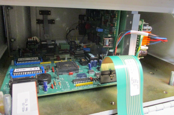 Dynisco D4002 Digital Polymer Test Machine Melt Flow Tester Used ...